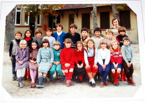 Photo De Classe Ce2 De 1982 Ecole Groupe Scolaire J G Teyssier