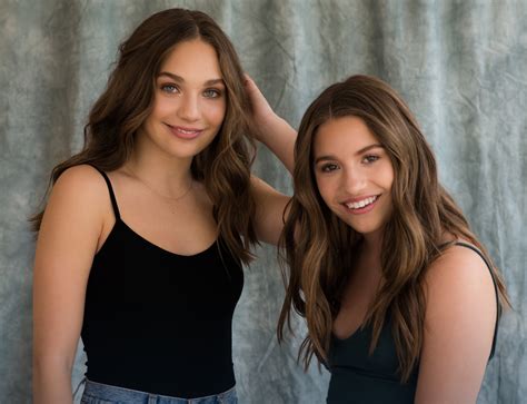 Maddieochmackenziezieglerfotoshoot2021