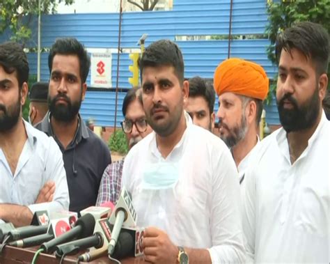 Unemployed Youth Marching To Rajasthan Assembly Stopped By Police