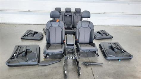 Bekleding Set Compleet Audi Q Sportback TFSI V Mild Hybrid Quattro V