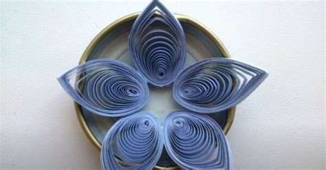 Paper Quilling Craft Activity For Seniors