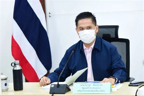 วราวุธ ชงนโยบายกำกับการนำเข้าเศษพลาสติกเสนอ กก วล ห้ามนำเข้าปี 2568