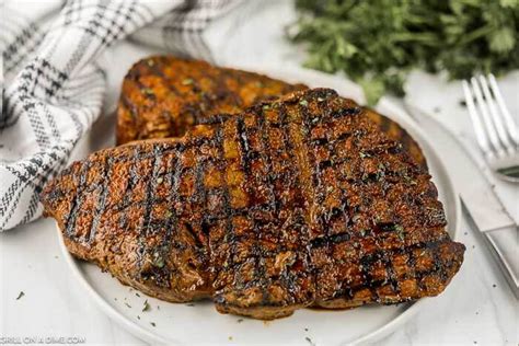 Copycat Texas Roadhouse Sirloin Beef Tips Recipe
