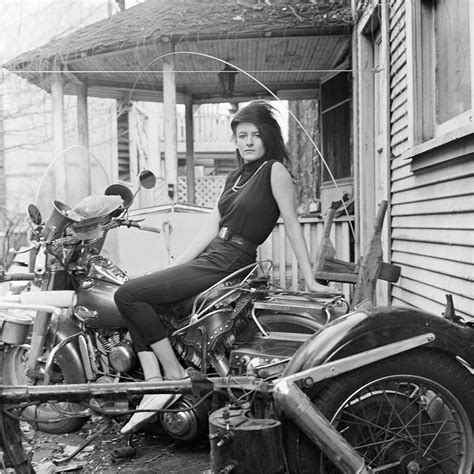 Danny Lyons New Memoir Is An Ode To Photojournalism Across 60 Key