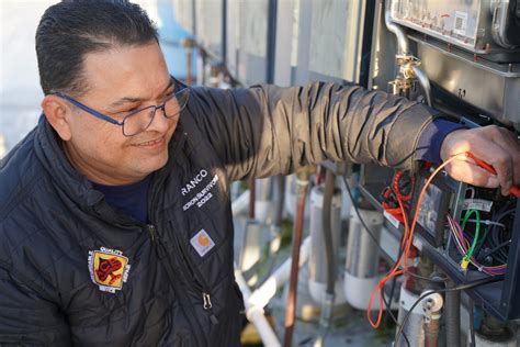 How Do Tankless Water Heaters Work Ace Plumbing Rooter