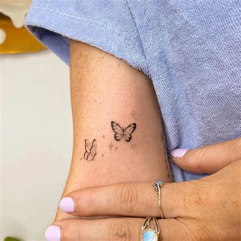 125 Unique And Meaningful Small Butterfly Tattoos To Wear This Year