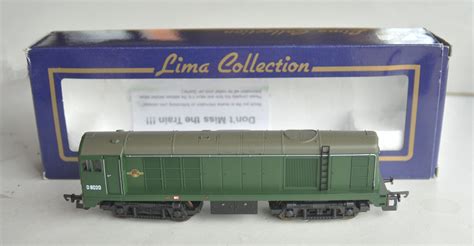 Lima Collection L205031 Pair Of Class 20 Diesel Locos D8020 And D8163