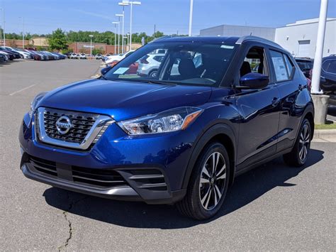 New 2020 Nissan Kicks SV FWD Sport Utility
