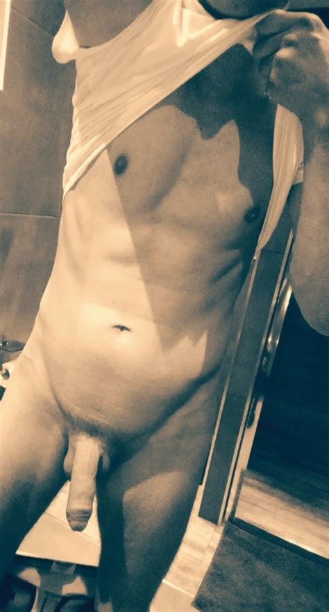 Hello R Naked