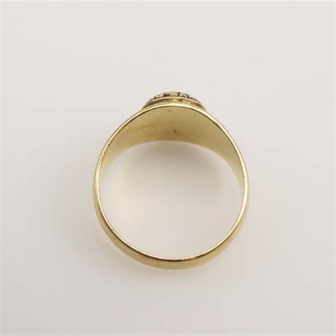 14kt Gold Class Ring Property Room