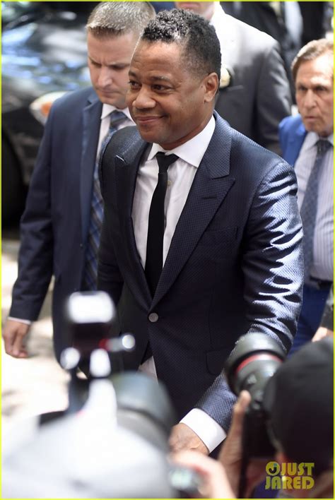 Cuba Gooding Jr Turns Himself In To Police Amid Groping Allegations