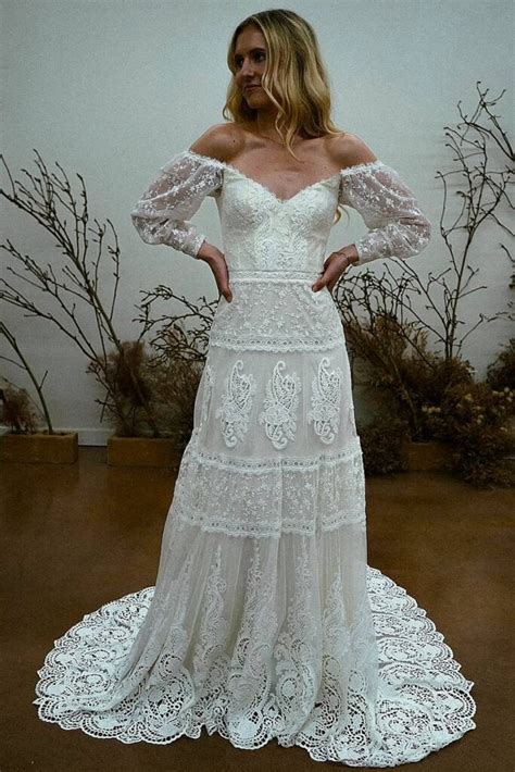 Boho Wedding Dress Styles 20 Dreamy Gowns For The Free Spirited Bride