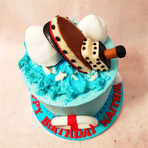 Titanic Cake Titanic Iceberg Cake Ship Cake Liliyum Patisserie And Cafe