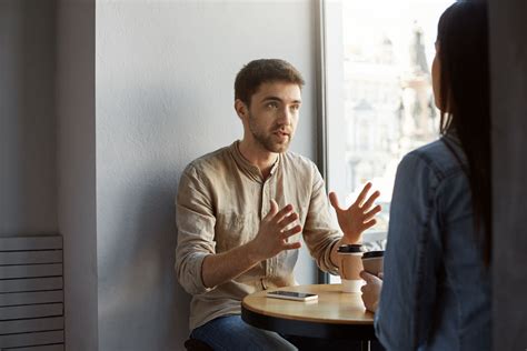 Como aprimorar suas habilidades de conversação em inglês EAC Personnalité