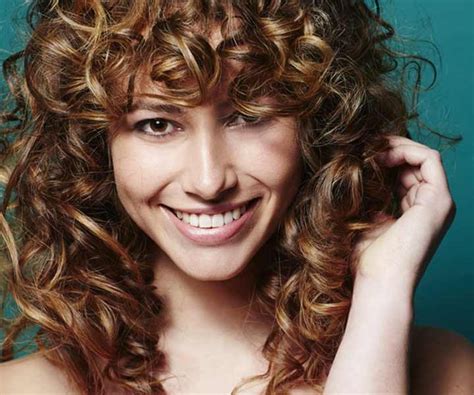 20 Most Incredible Curly Hairstyles With Bangs Blushery