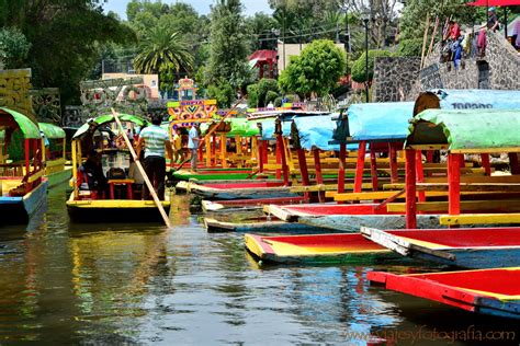 Un Domingo En Xochimilco