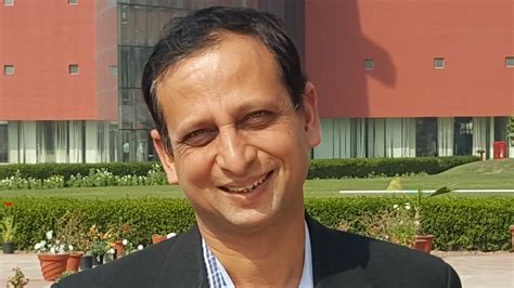 Direct To Consumer Models Will Grow On The Back Of Digital Adoption Hemendra Mathur Bharat