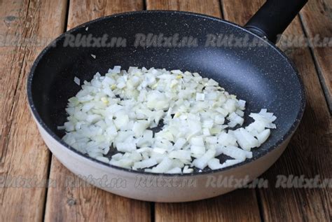 Начинка из квашеной капусты для вареников 10 фото в рецепте