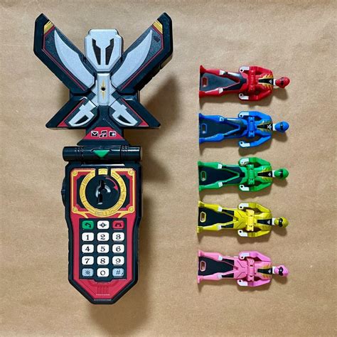 Dxモバイレーツ レンジャーキーx5（海賊戦隊ゴーカイジャー） メルカリ