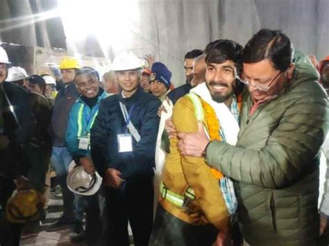 Uttarkashi Tunnel Rescue Update Workers Came Out Bharat Mata Ki Jai