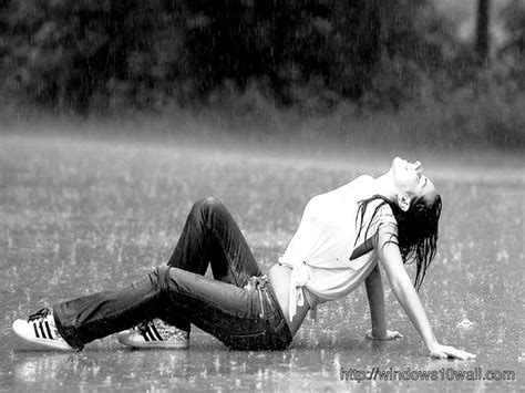 Girl In Rain Wallpapers Top Free Girl In Rain Backgrounds
