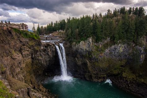 Download House Waterfall Nature Snoqualmie Falls 4k Ultra Hd Wallpaper