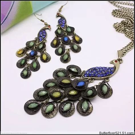 Vintage Style Peacock Jewelry Set Include One Piece Necklace And One