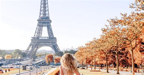 Sessão De Fotos Particular Perto Da Torre Eiffel E Das Ruas Ao Redor