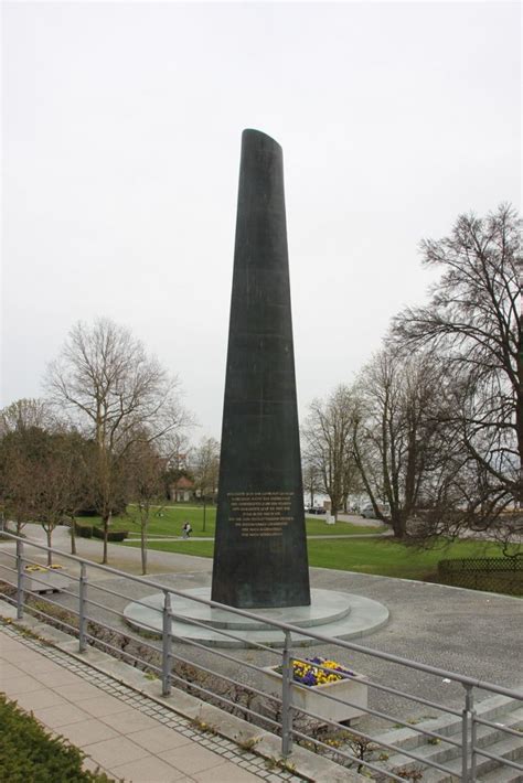 Zeppelin Denkmal Friedrichshafen Oberschwabens Sehenswürdigkeiten