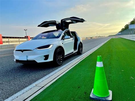 林志穎驚傳車禍送醫！1月才po試駕特斯拉照片愛車成性狂曬照 Ettoday星光雲 Ettoday新聞雲