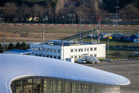 Как сейчас выглядит аэропорт Геленджик | Блог авиационного фотографа | Дзен