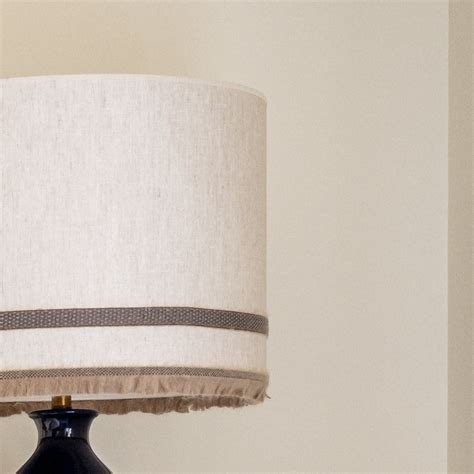 Pantalla Lino Arena Con Cinta De Rafia Beige Y Azul Trist N Domecq