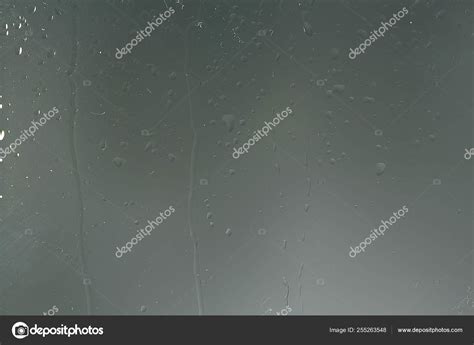 湿式ガラス背景凝縮 抽象雨 透明ガラスに質感を落とす — ストック写真 © Xload 255263548