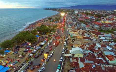 10 Wisata Pantai Cantik Di Padang Pesonanya Bikin Jatuh Cinta