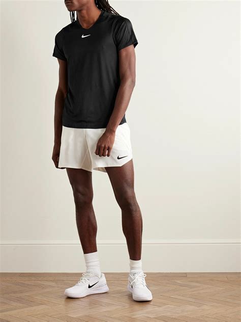 Nike Tennis Court Advantage Slim Fit Logo Print Dri Fit Mesh Tennis T