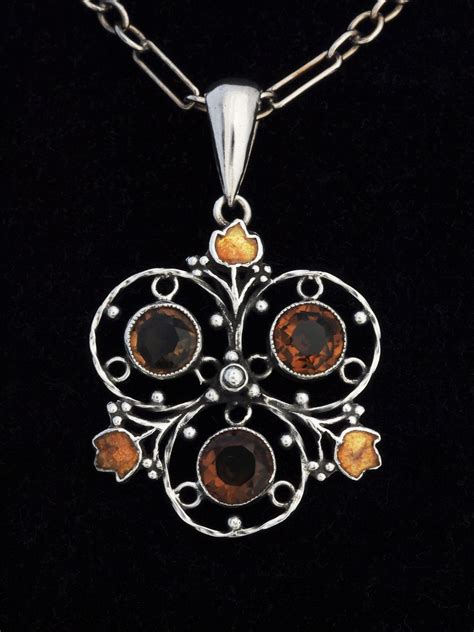 Jessie King Pendant Nouveau Deco Arts