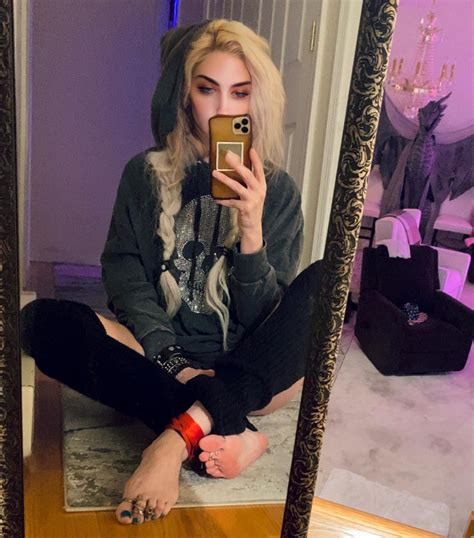 You Have Permission To Touch My Toes Babe Rsolesandface