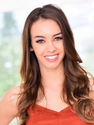 Charity Crawford Bio Height Weight Age Measurements Celebrity Facts