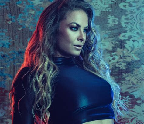 Julie Royer Summum Magazine