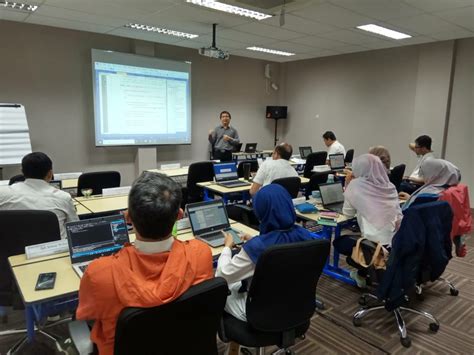 Pelatihan Building Restful Api With Aspnet Core Web Api 30 Batch 2 Pt Pertamina Persero