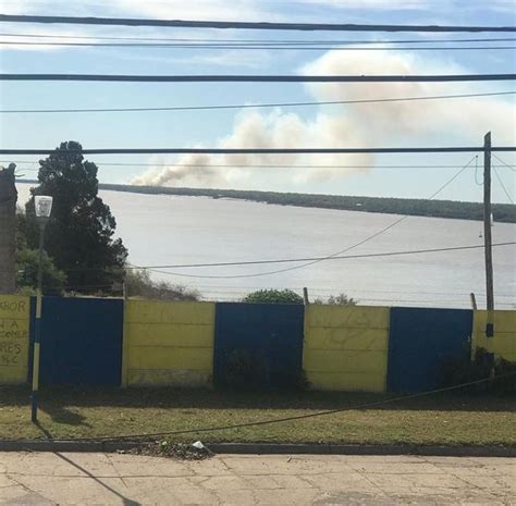 Quema En Las Islas El Humo Volvió A Inundar Las Calles De Granadero