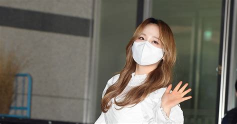 로켓펀치 쥬리 마지막 인사까지 사랑스러워~ 포토엔hd
