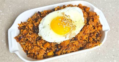 대도식당 깍두기볶음밥이 생각나는 차돌박이깍두기볶음밥 레시피