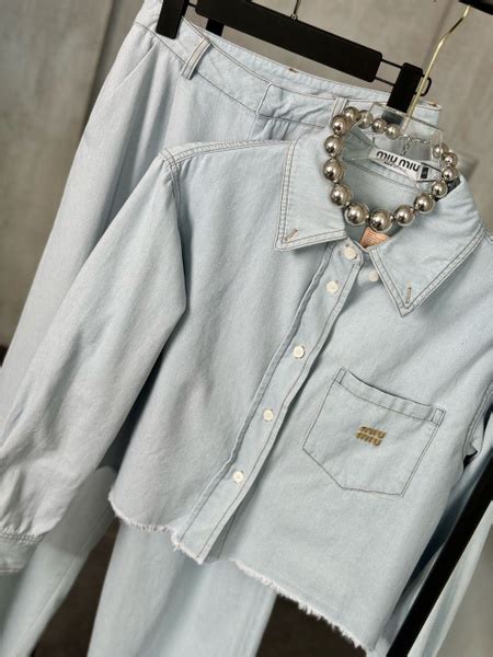 Костюм классический Женский Miu Повседневный брючный небесно голубой размер 44 Хлопок Логотип