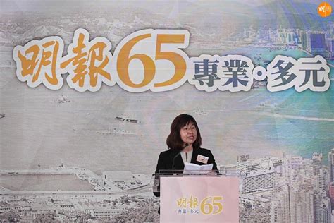 《明報》創刊65周年酒會｜ 世華集團主席張聰： 「意見大可自由，事實不容歪曲」 本地 明周娛樂