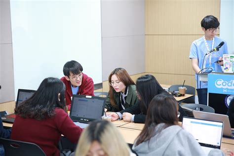 세상을 바꾸는 여성 엔지니어를 만나다 우먼 테크 메이커스 Women Tech Makers 2018