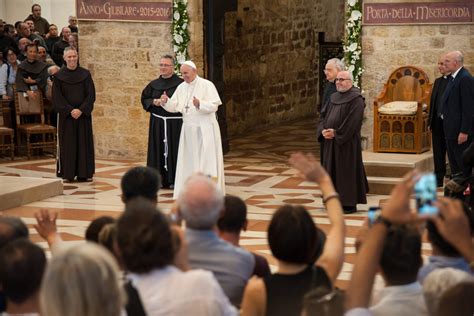 Discurso Del Santo Padre Francisco A Asís Para La Jornada Mundial De