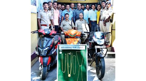 Chain Snatchers Held Star Of Mysore