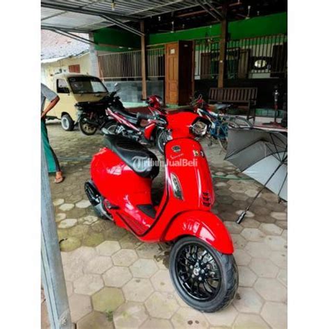 Motor Vespa Sprint Idiget Facelift Abs Merah Seken Surat Lengkap Di Bantul Tribun Jualbeli