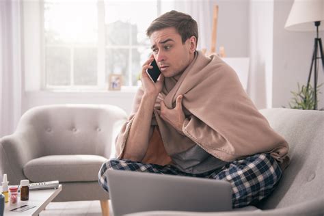 Bosss Reaction To Worker Calling In Sick Surprises Internet In Tears